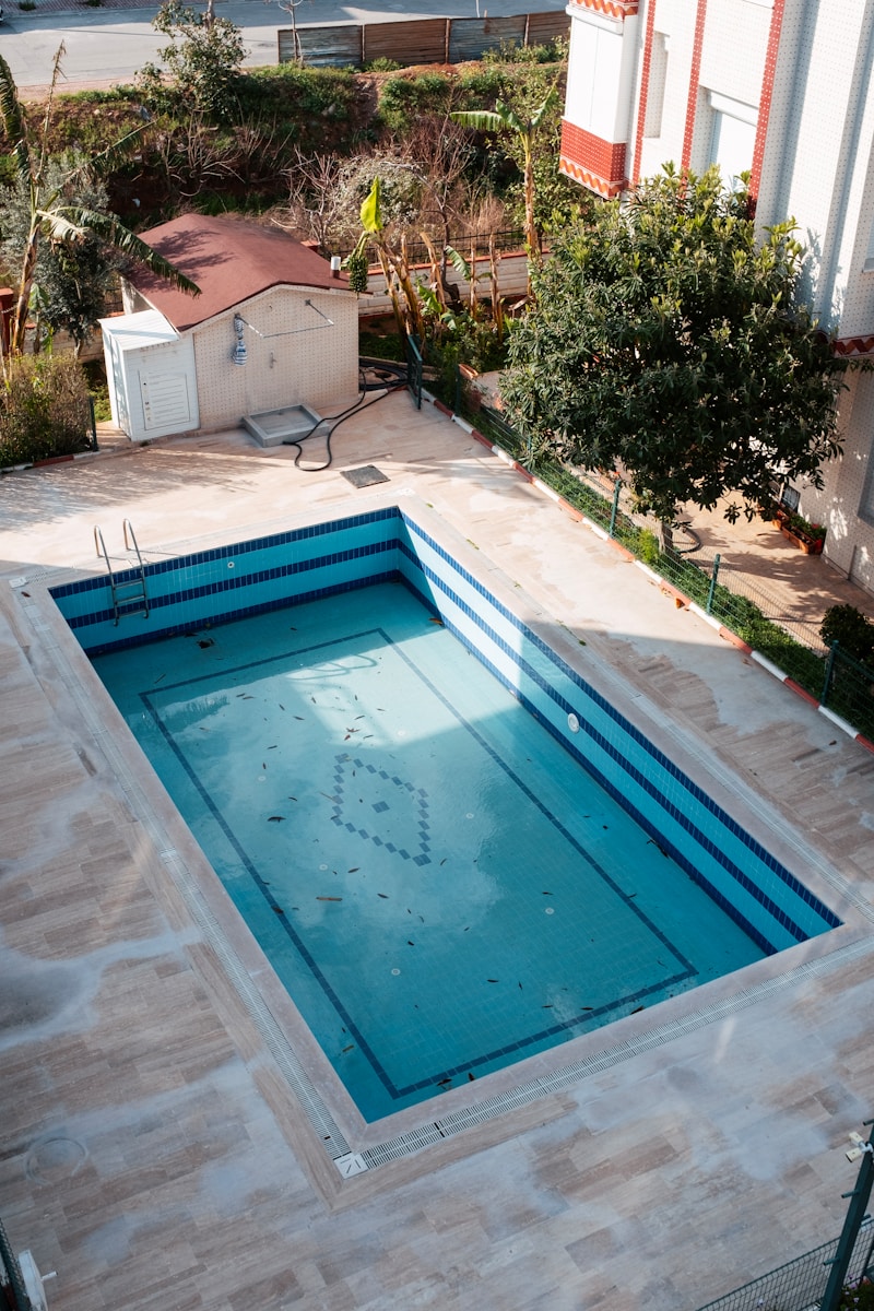 Install a Concrete Pool Surround - Burpengary Concreting